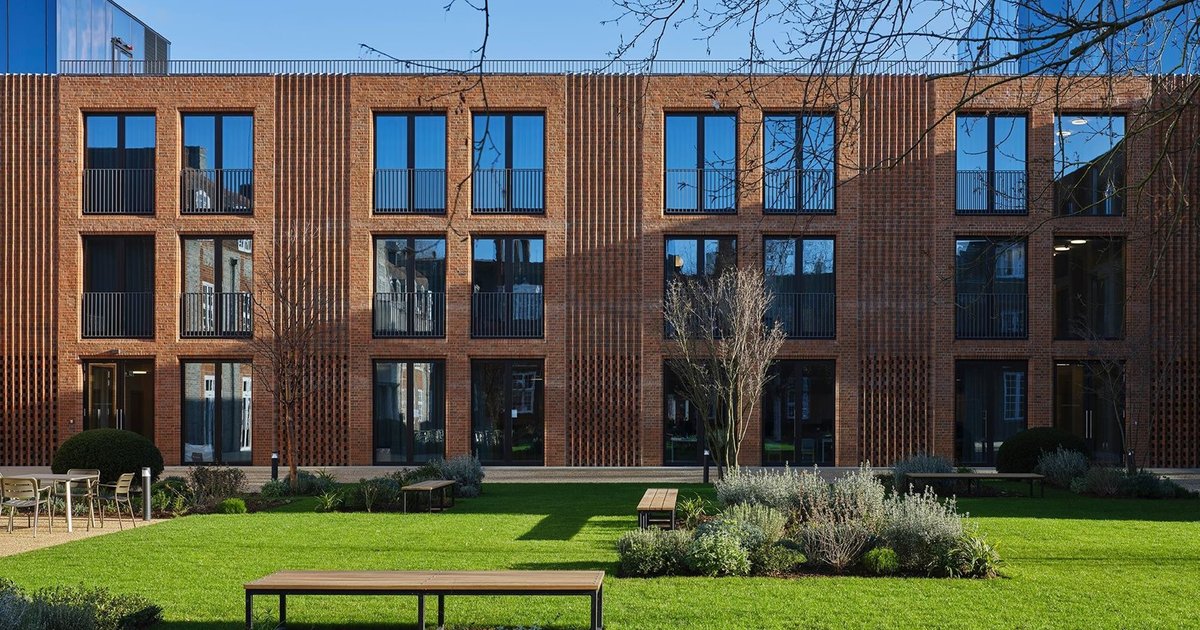 Newnham College - Cambridge - Bournemouth Glass Company